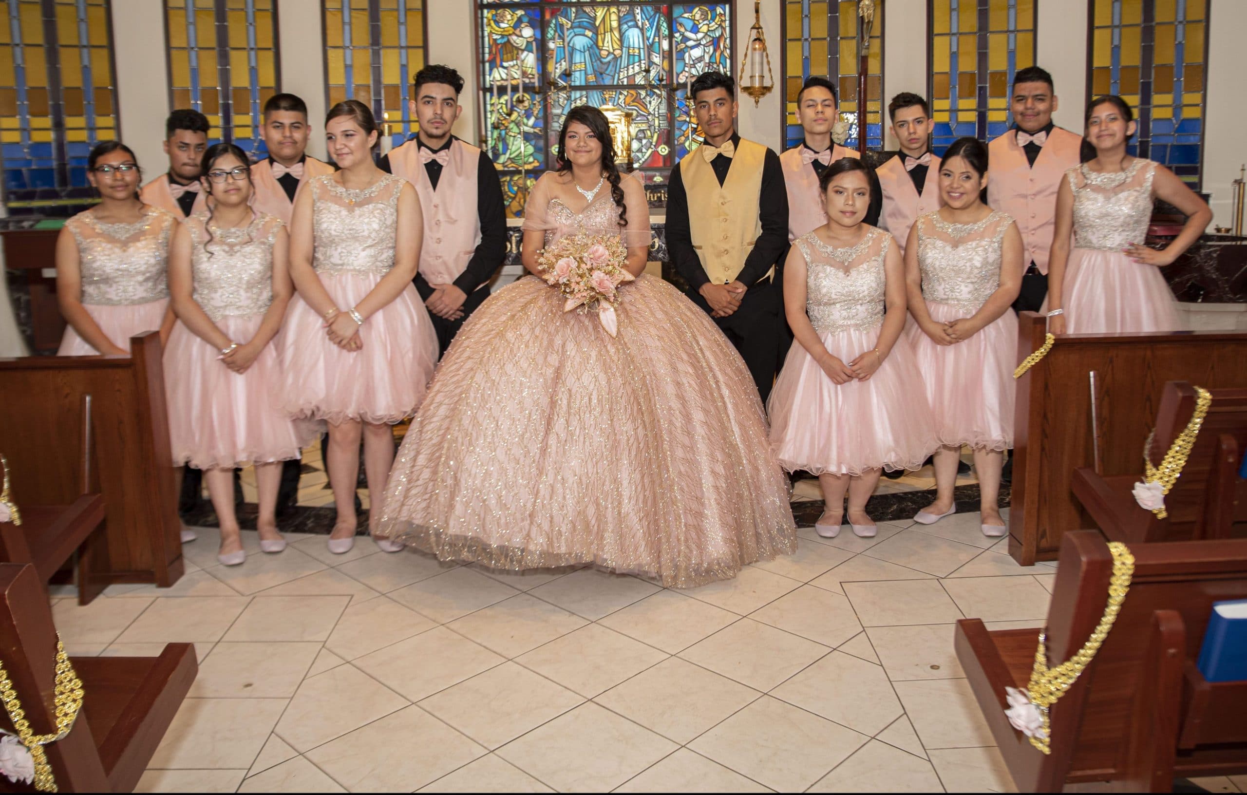 Una hermosa fiesta rosada - La Noticia