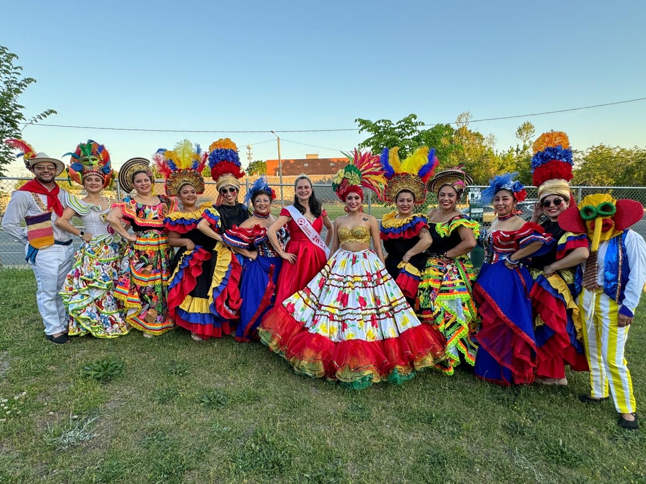Celebran 15 años al mando del Centro Hispano de Pilar Rocha-Goldberg ...