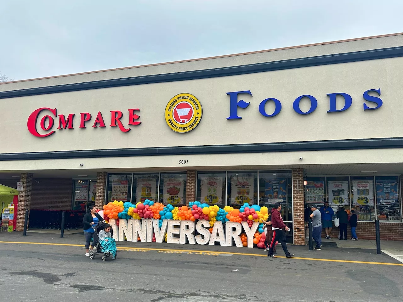 Compare Foods South Blvd cumple un año y lo festeja a lo grande - La ...
